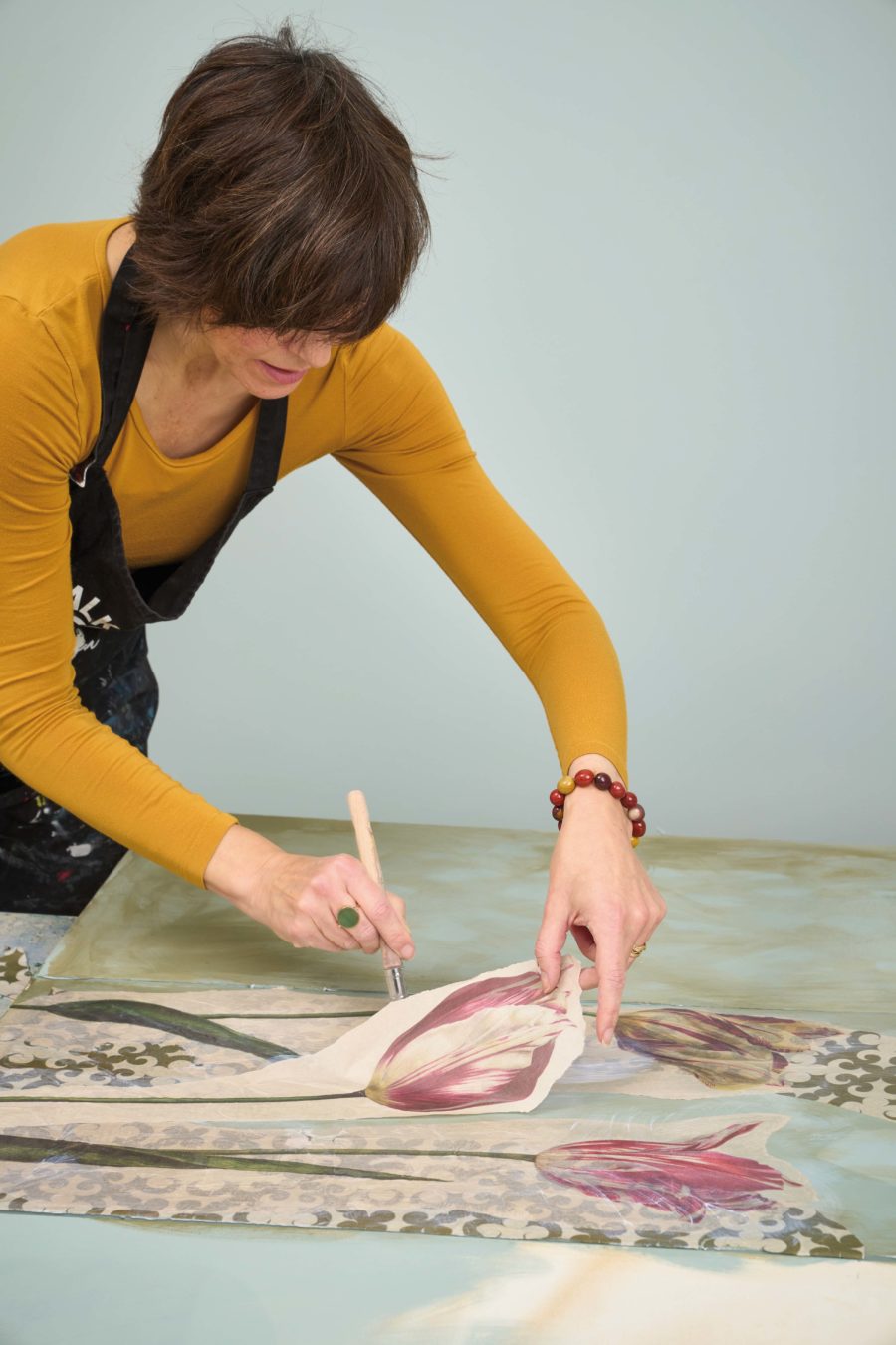 How To Create a Decoupage Screen | Annie Sloan