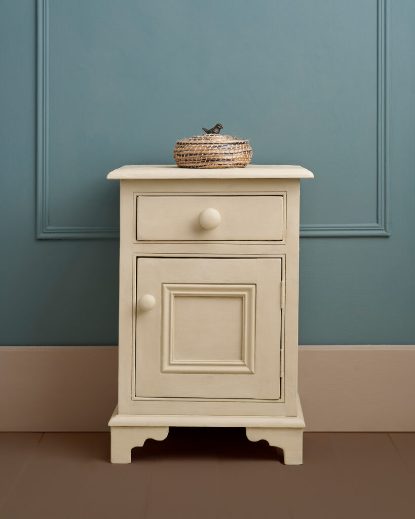 Canvas Chalk Paint | Annie Sloan