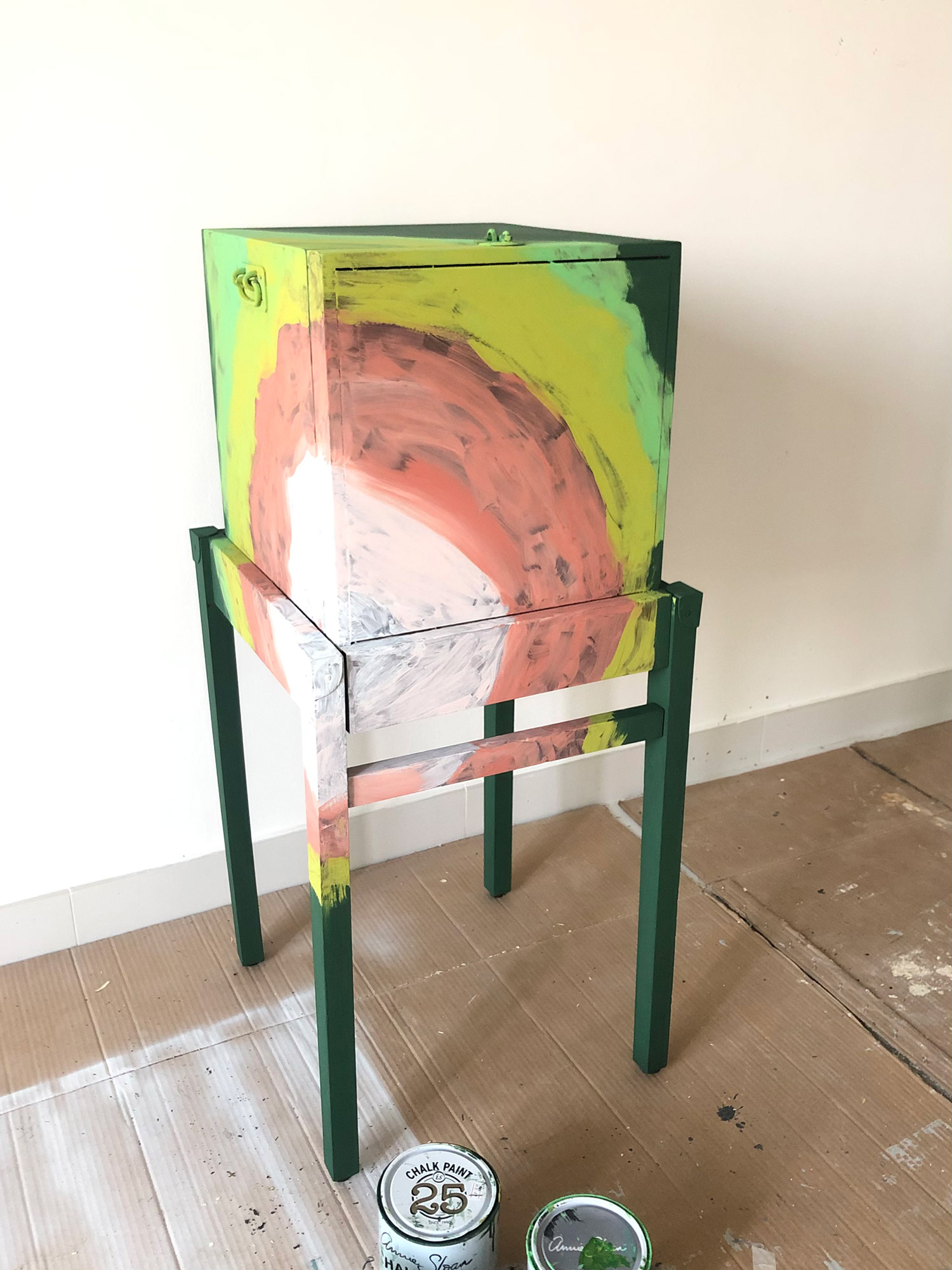 Agate Precious Gem Effect Chalk Paint® project | Annie Sloan