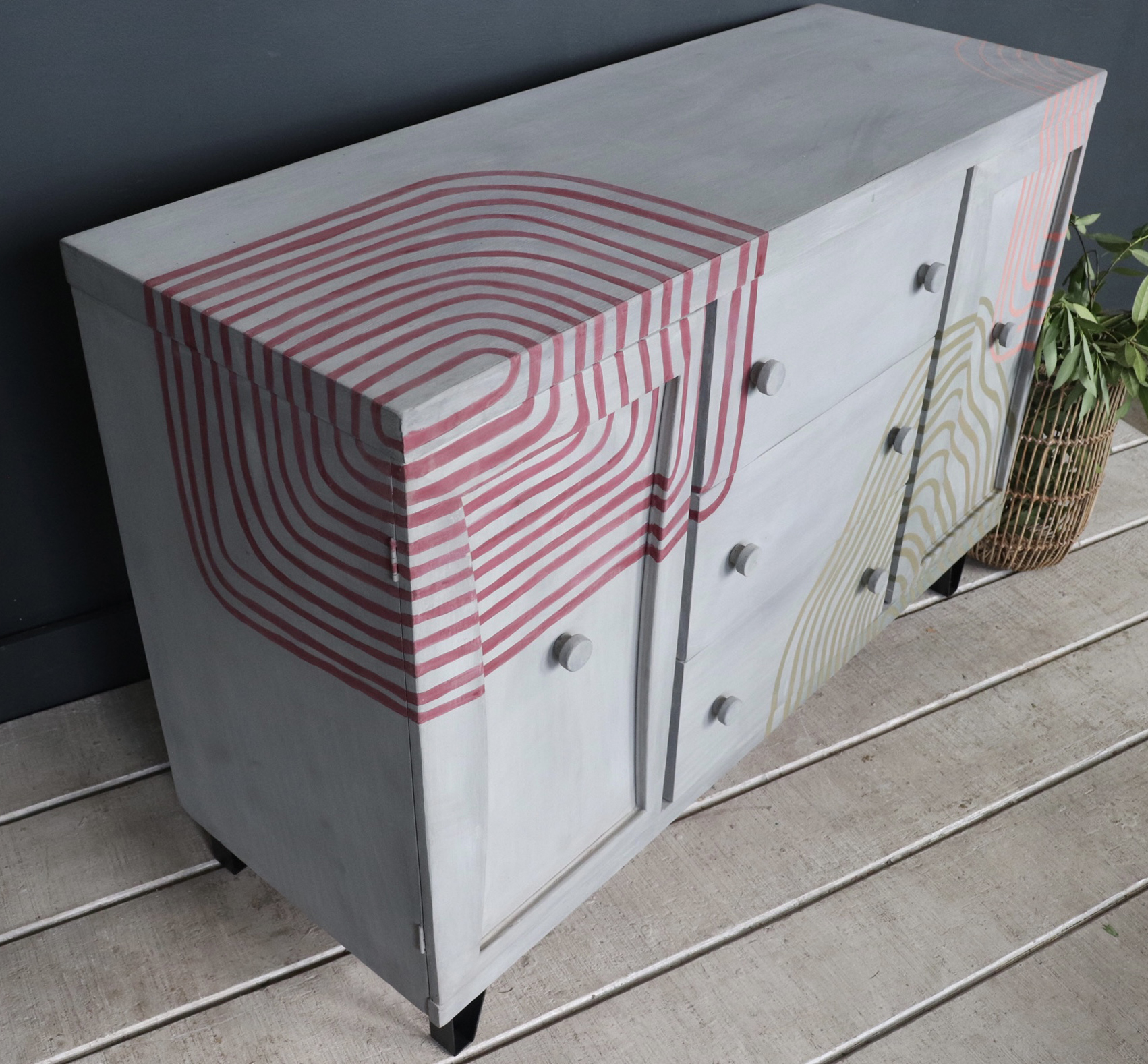 Mid-Century Modern Chalk Paint® Sideboard | Annie Sloan