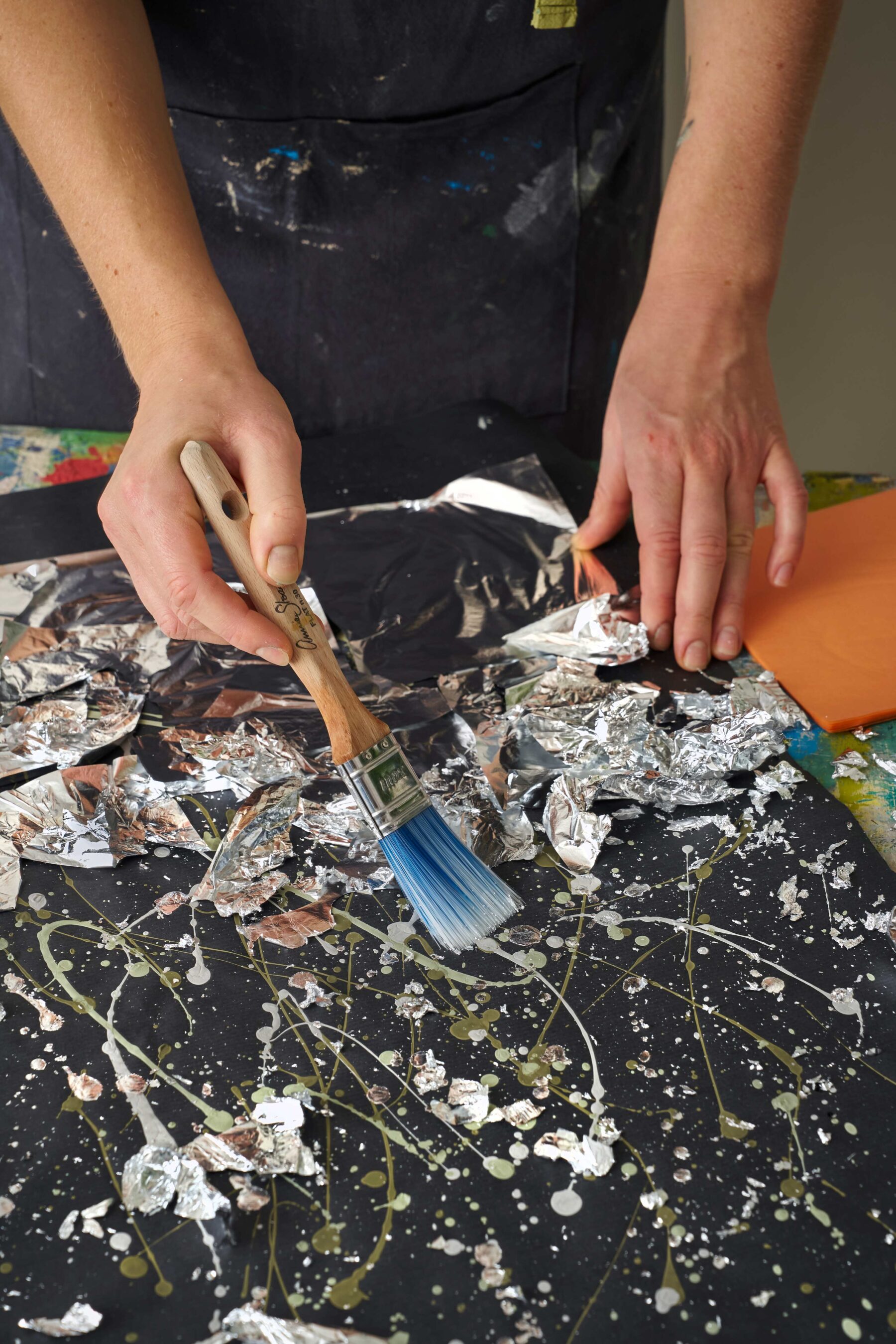 Create you own splatter Christmas wrapping paper | Annie Sloan