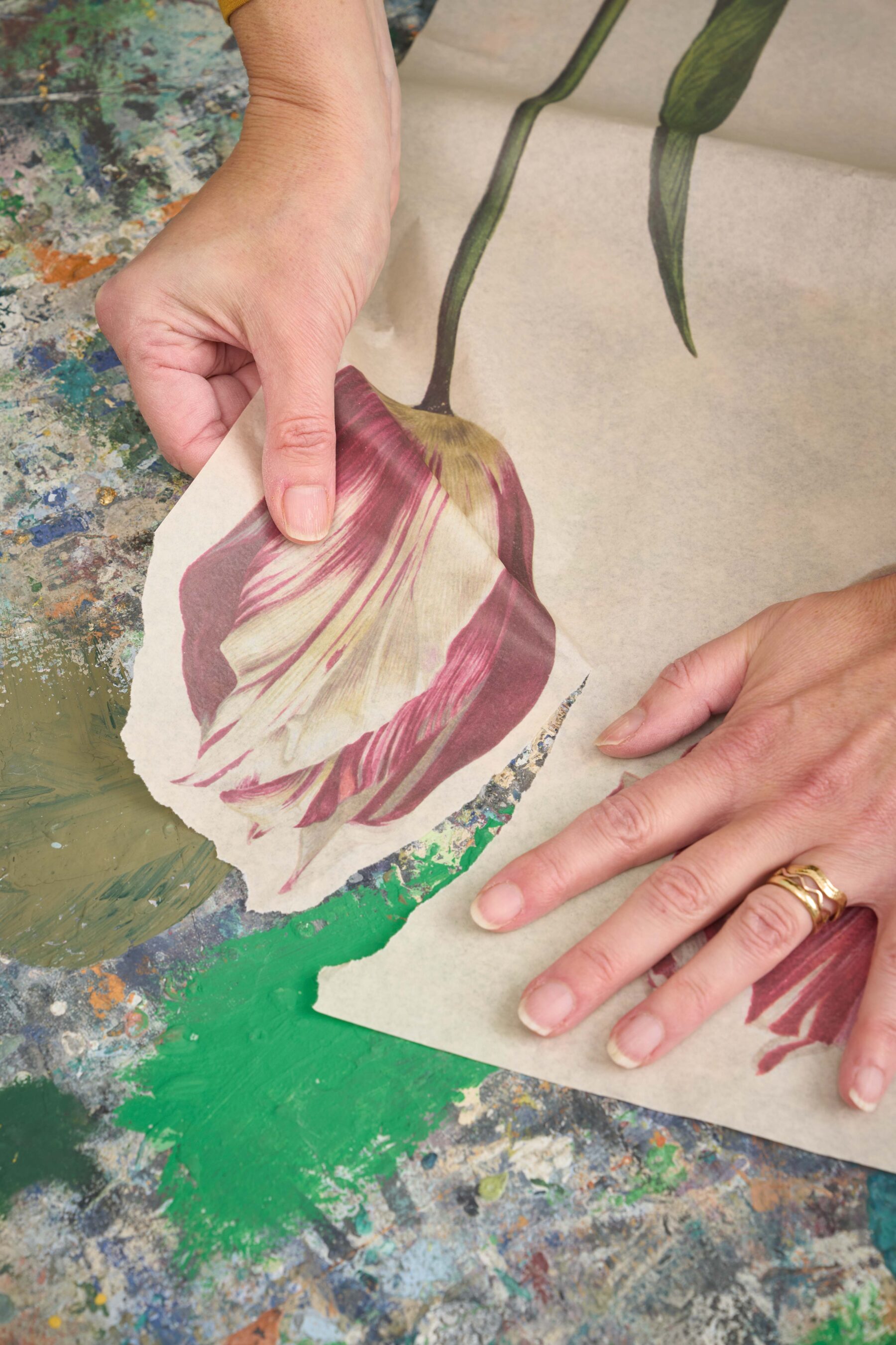 How To Create a Decoupage Screen | Annie Sloan