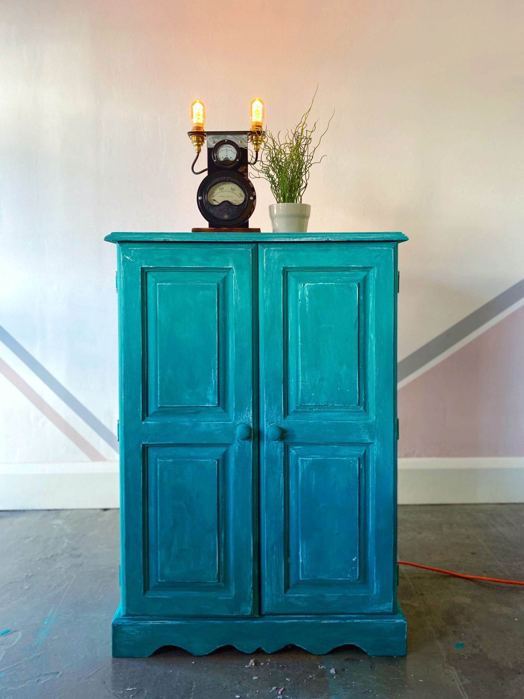 Decorating with Florence Chalk Paint | Annie Sloan US