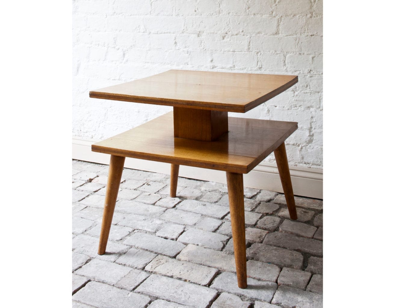 1960s Painted Heal's Table by Annie Sloan | Annie Sloan