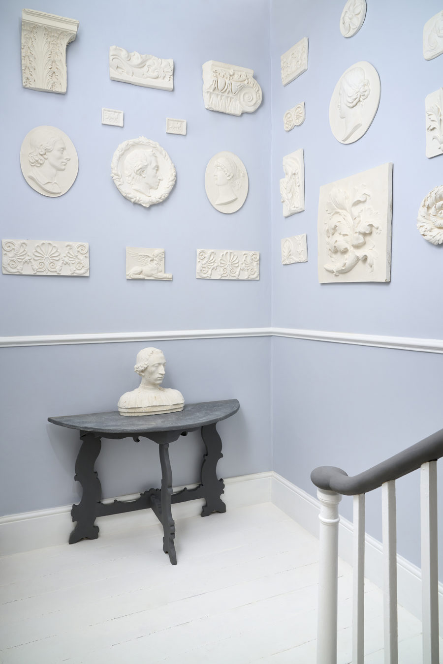 Grey Blue Wall Paint | Paled Mallow | Annie Sloan