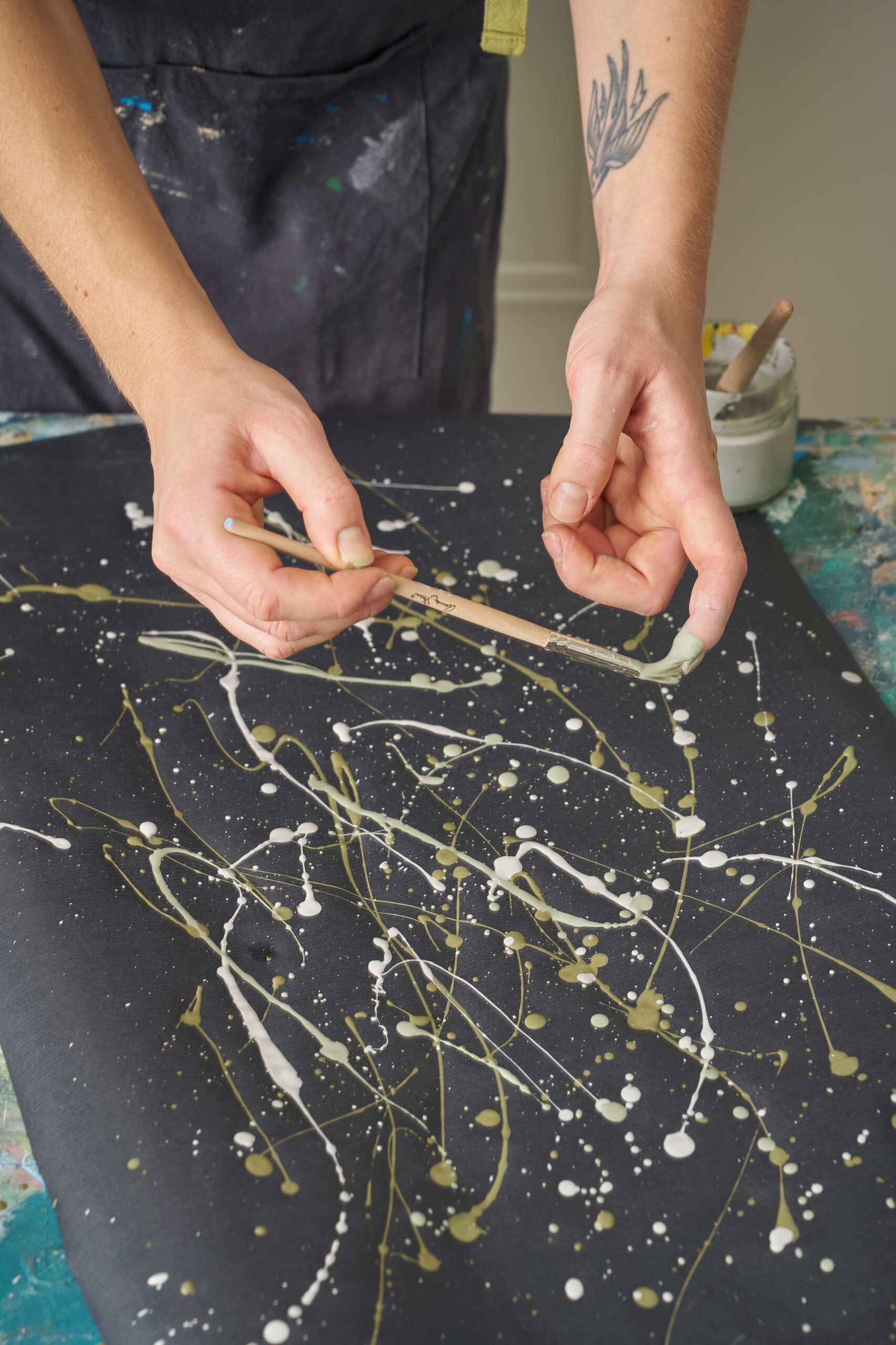 Create you own splatter Christmas wrapping paper | Annie Sloan