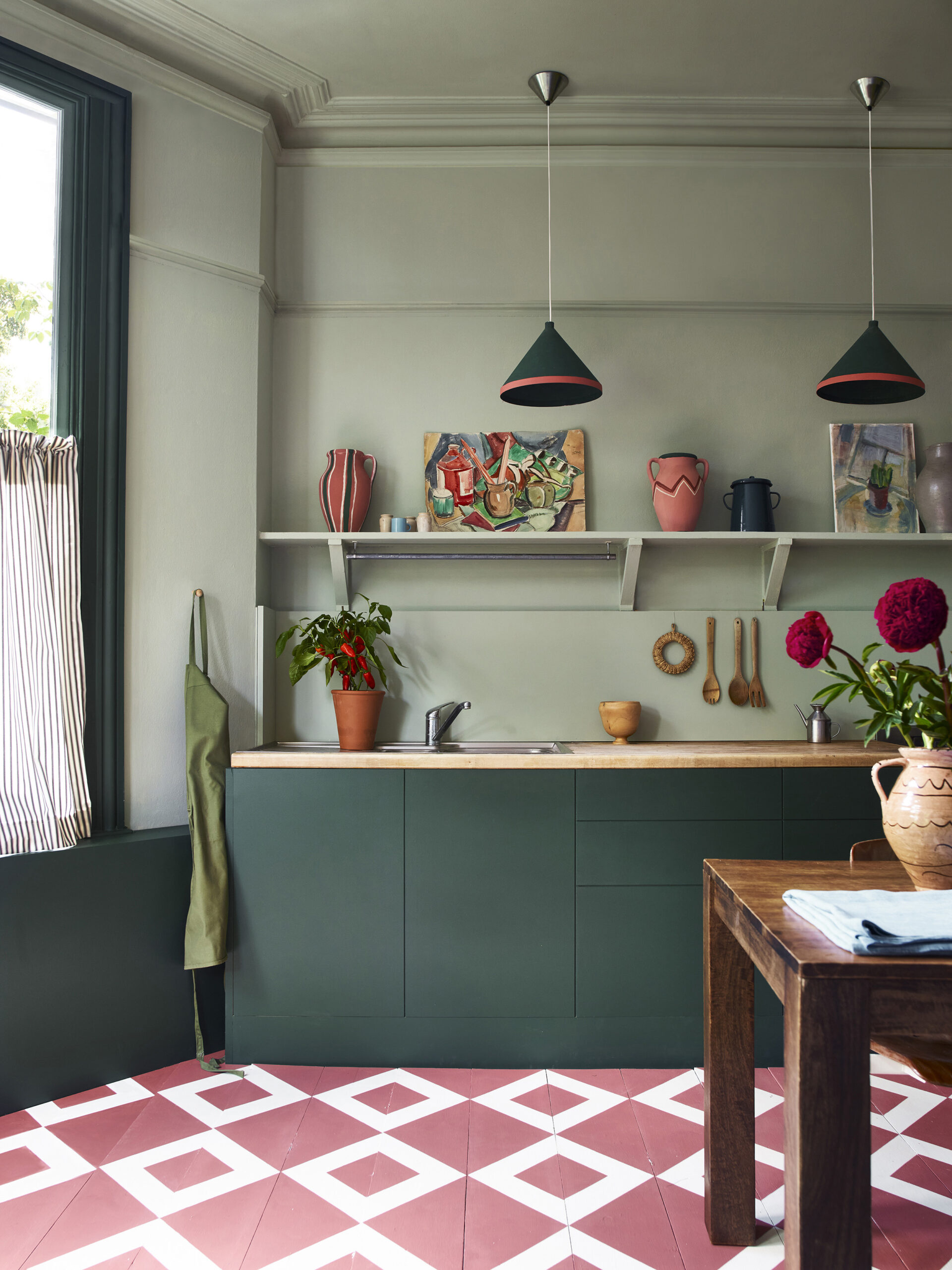 How to use Chalk Paint to transform your kitchen | Annie Sloan